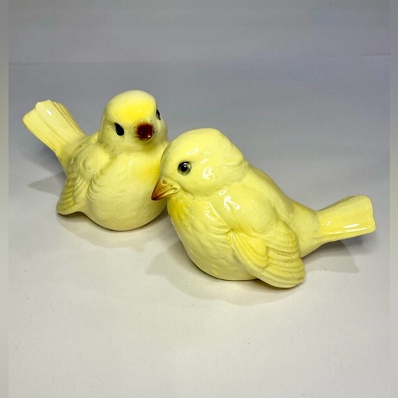 Goebel | Accents | Vintage Rare Cute Pair Of Yellow Birds By Goebel ...